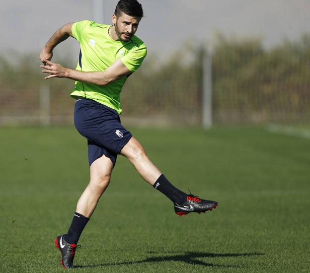 Fran Rico completa el primer entrenamiento de la semana | Ideal