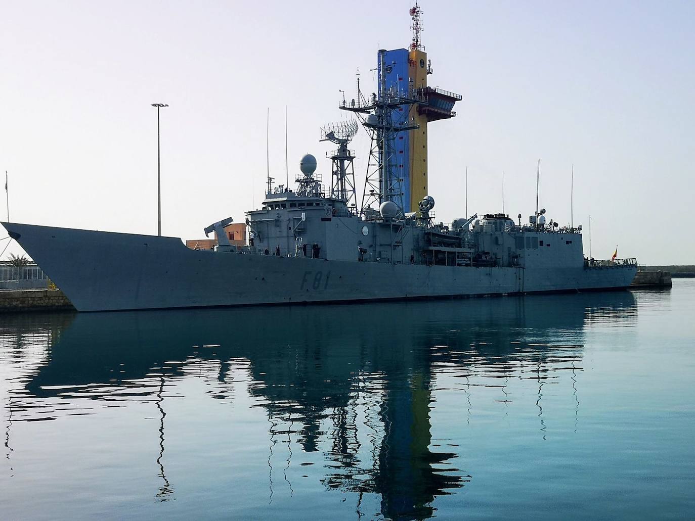 Visitas a la fragata Santa María en Almería hasta el domingo | Ideal