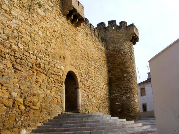 Cultura aprueba la intervención en la Torre de San Miguel y el Castillo ...