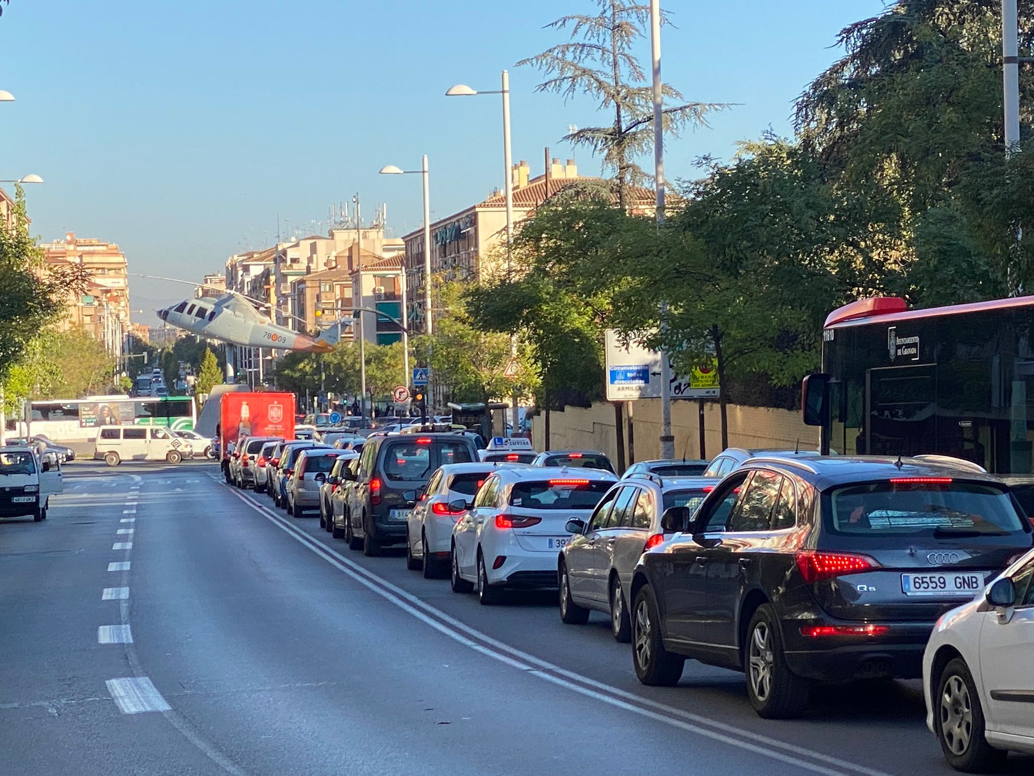 Accidente en Granada: Hasta 9 kilómetros de atasco por una colisión ...