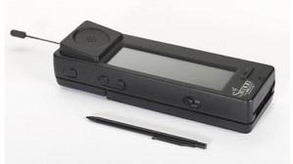Ahora se cumplen veinte años del primer smatphone creado | Ideal