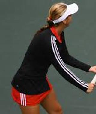 ¿Cómo debe ser la ropa deportiva para jugar al tenis? | Ideal